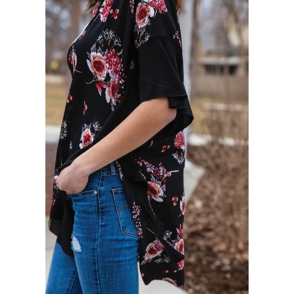 Jack & Missy | Tops | Jack Missy Black Floral Kimono | Poshmark